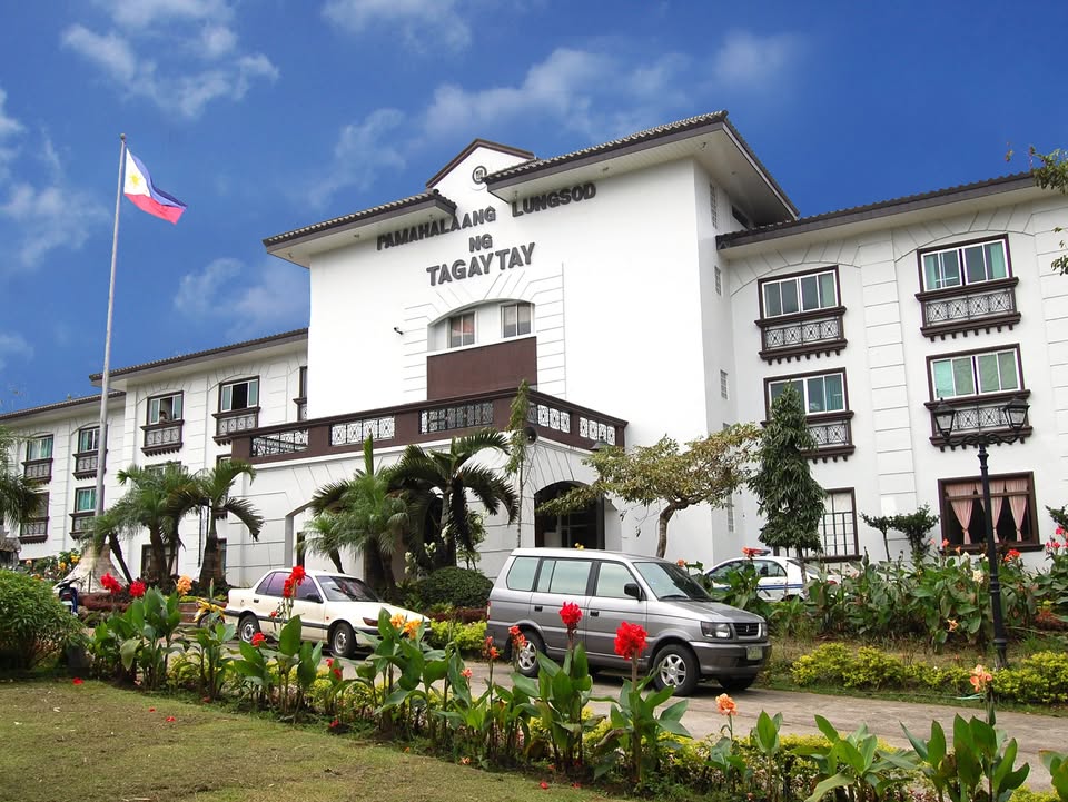 Tagaytay City Hall – Saan.App